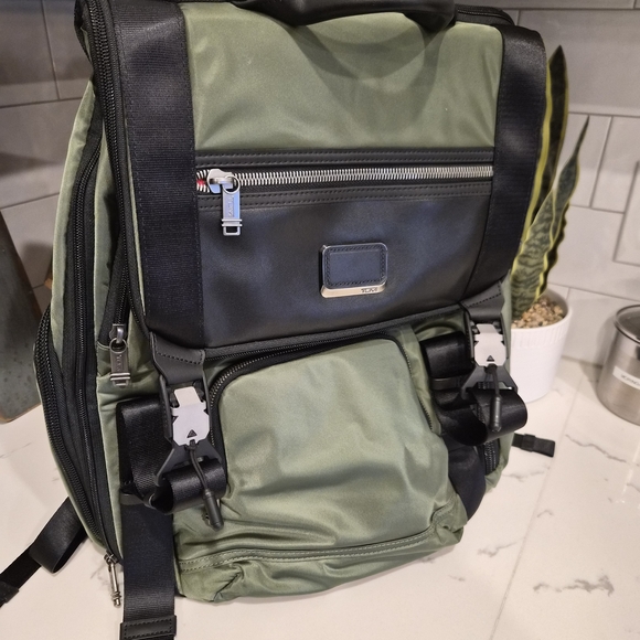 Tumi | Bags | Tumi Green And Black Mens Backpack | Poshmark